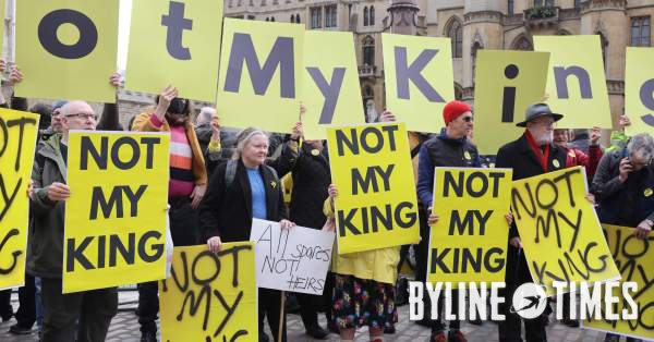Anti-Monarchy Campaigners Vow to Resist Home Office Attempts to ...