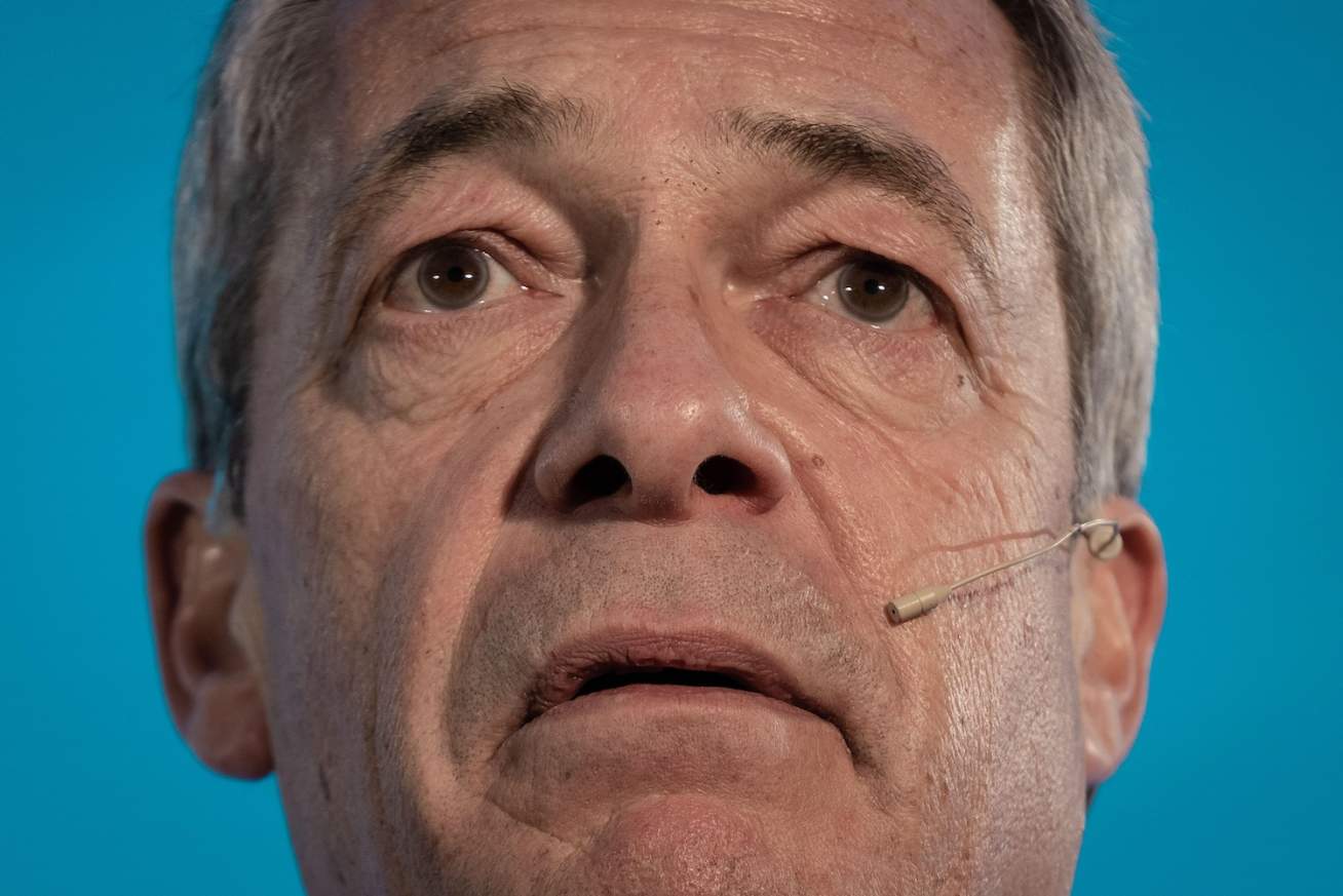 Nigel Farage Branded a 'Con Artist' by Green Party Leader Who ...